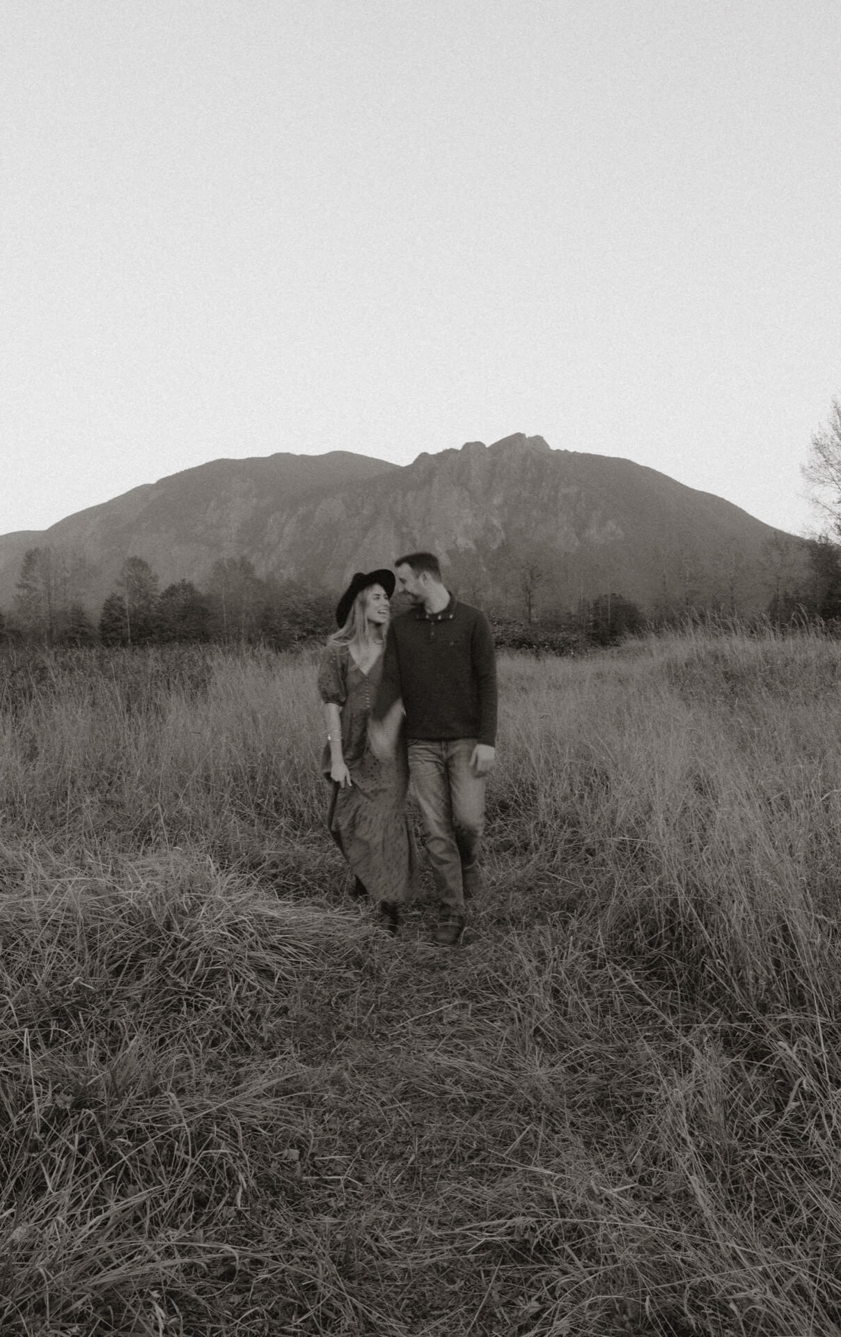 Couples Photoshoot at Mount Si, North Bend