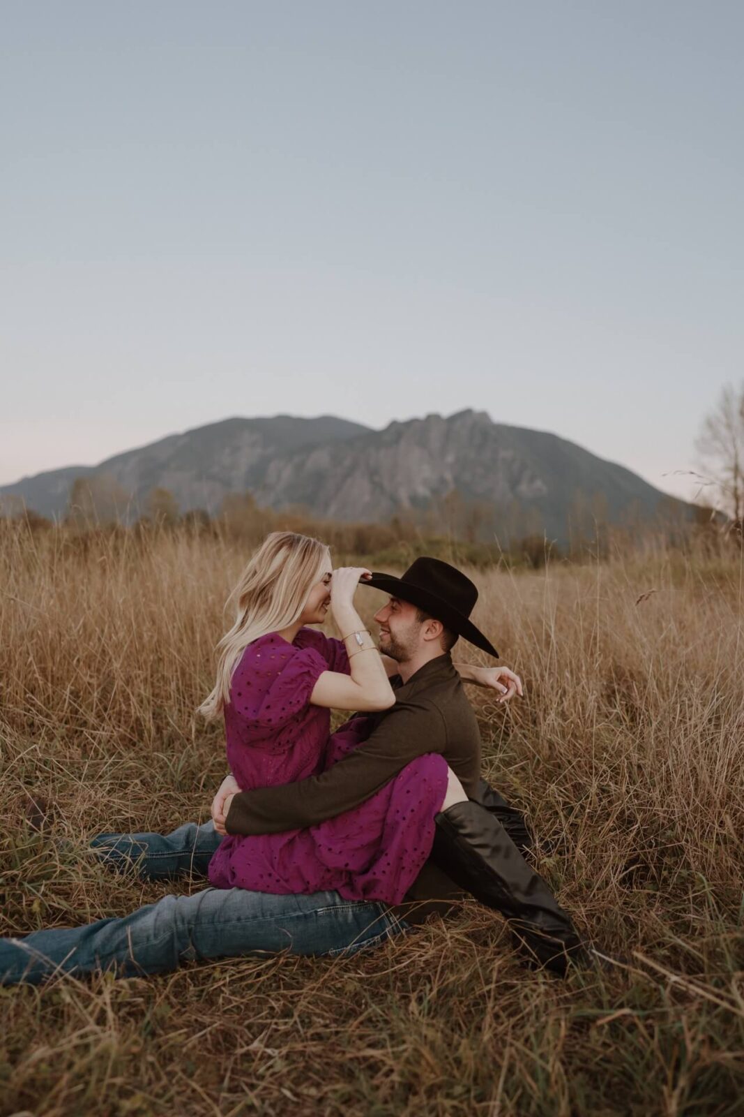 Couples Photoshoot at Mount Si, North Bend